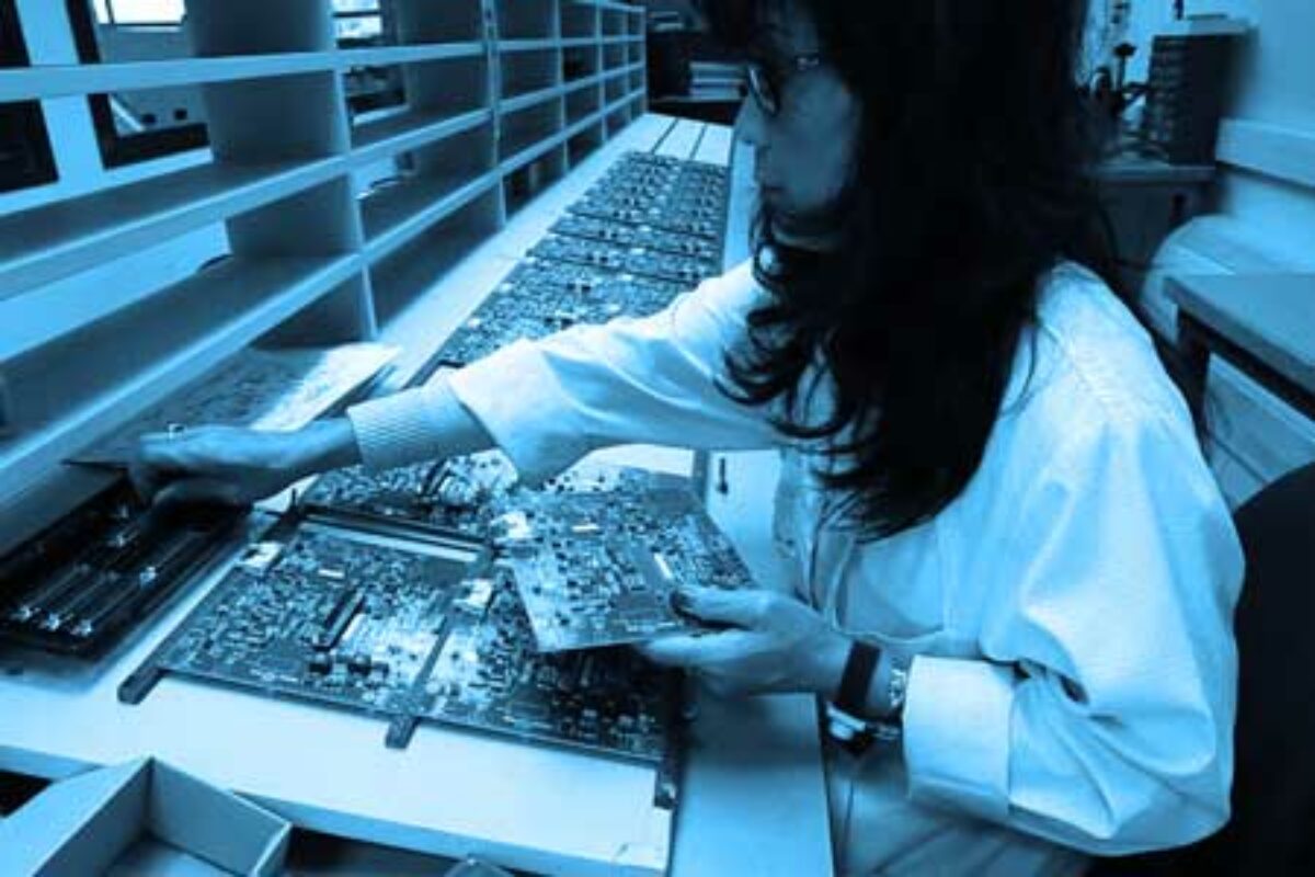 production-systeme-electronique-embarque – Centralp